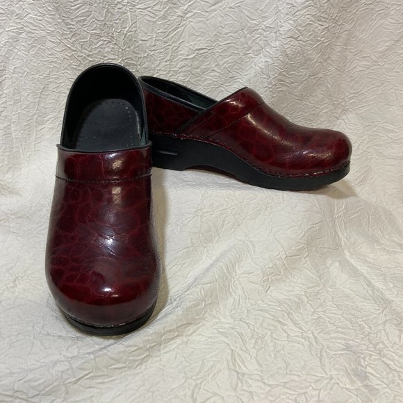 Sanita | Shoes | Sanita Danish Clogs Maroon Animal Marbled Print Design ...